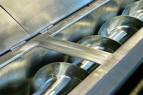 Stainless Steel Screw Conveyor for Pulp Oil Extraction at Sun Orchard ...